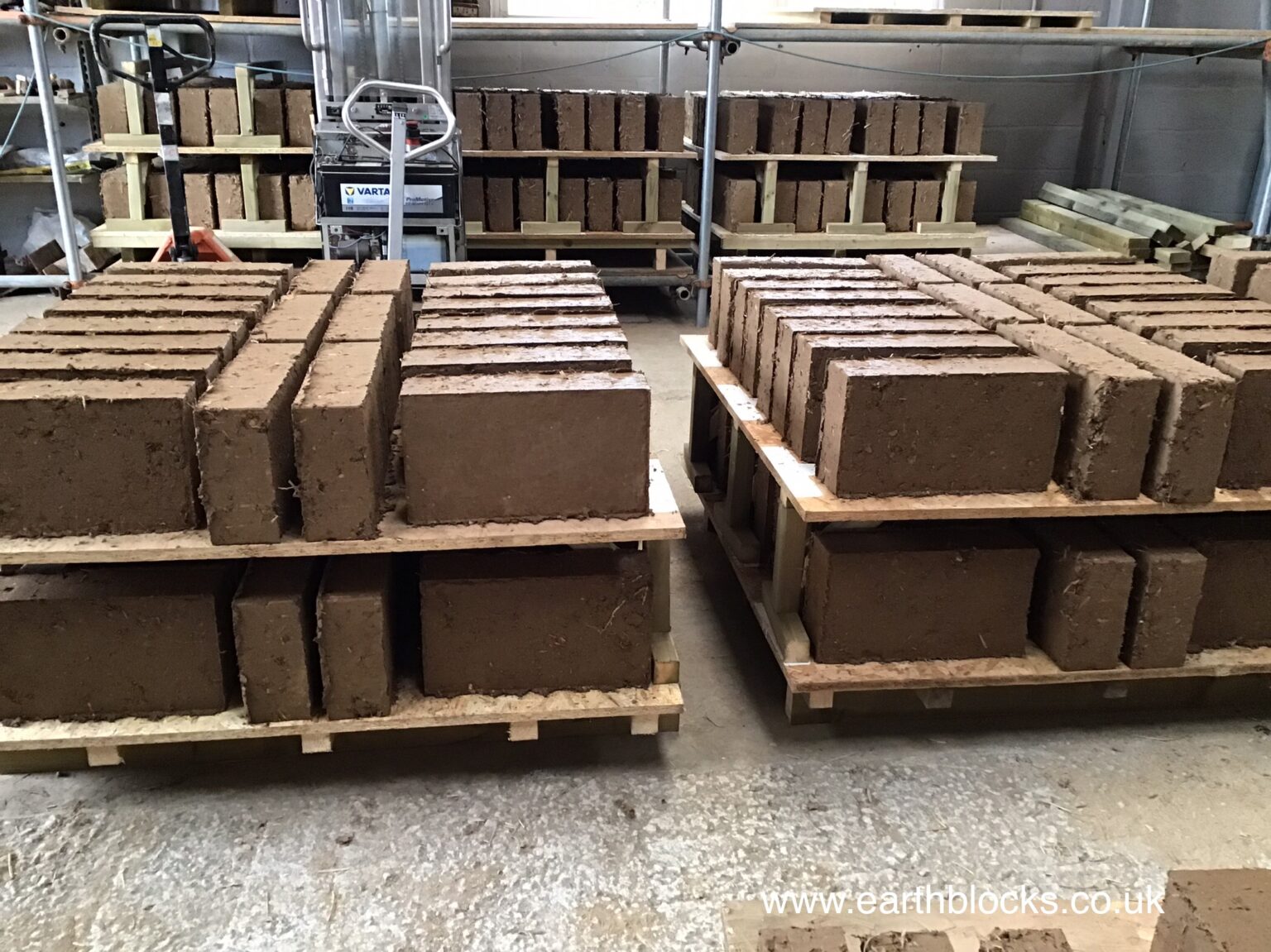 100mm Cob Blocks - Earth Blocks UK