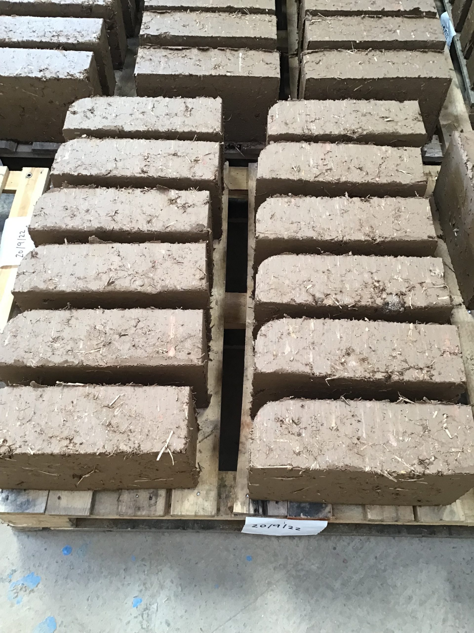 125mm Cob Blocks – Earth Blocks UK