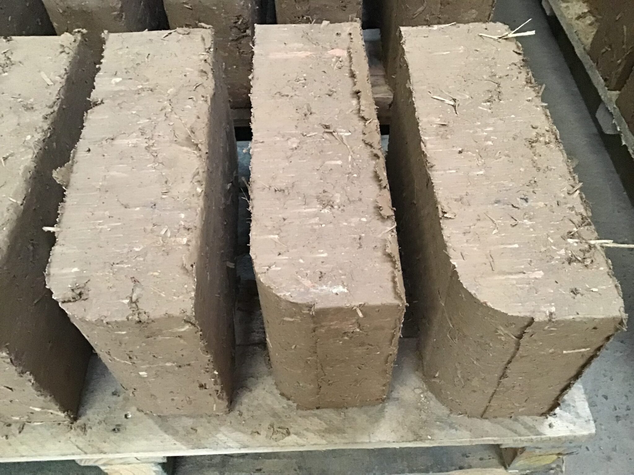 125mm Cob Block Information – Earth Blocks UK