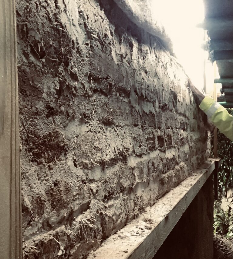 Building a Cob Block Wall – Earth Blocks UK