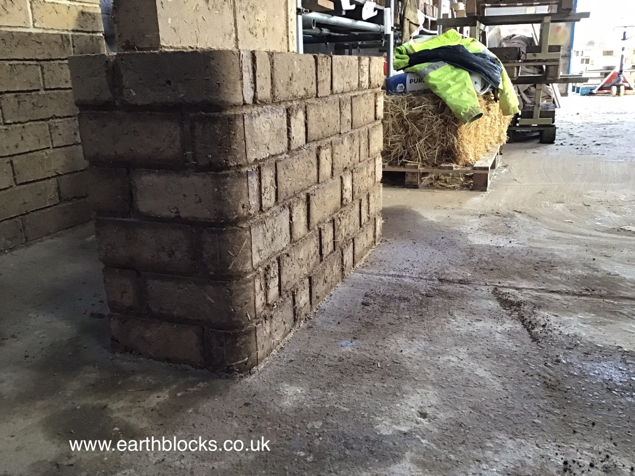 Cob Bricks – Feature Walls – Earth Blocks UK