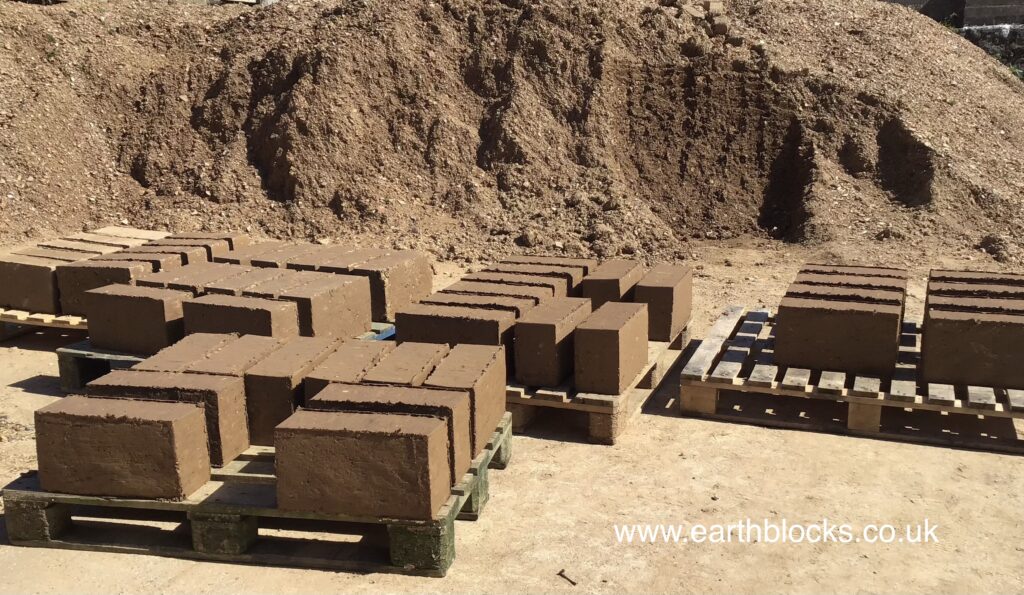 Earth Blocks and Earth Bricks - Earth Blocks UK