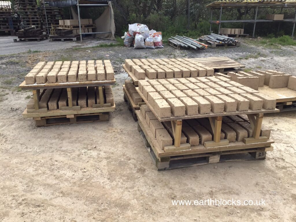 Earth Blocks and Earth Bricks – Earth Blocks UK